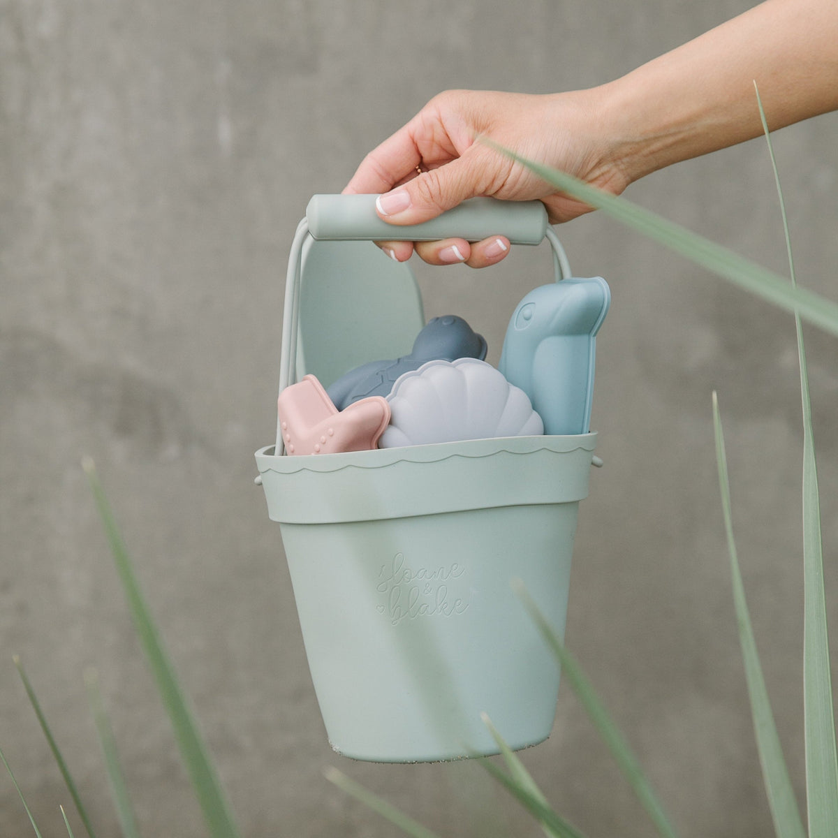 SILICONE BEACH TOY PLAYSET - Sea Green | Sloane & Blake Inc. | Sloane ...